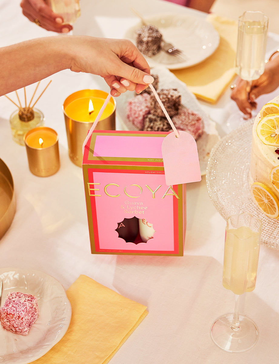 Our Guide to Gift Giving – Manchester Warehouse