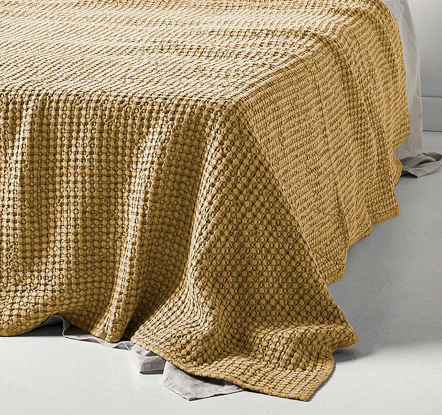 Waffle Bed Throw Caramel – Manchester Warehouse