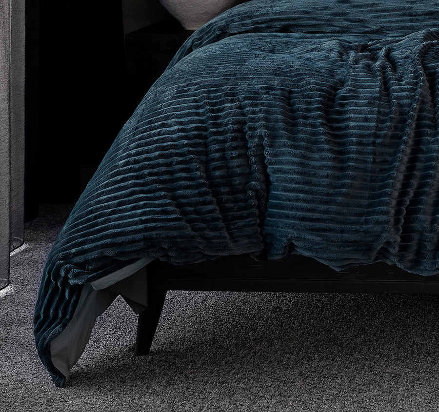 Channel Quilt Cover Set Range Petrol – Manchester Warehouse