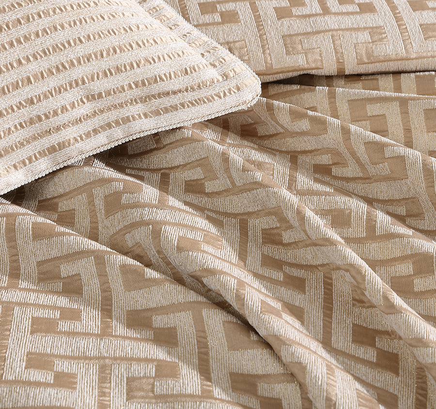 Constantine Quilt Cover Set Gold – Manchester Warehouse