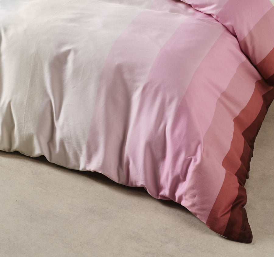 Sunrise Stripe Quilt Cover Set Range Bubblegum – Manchester Warehouse
