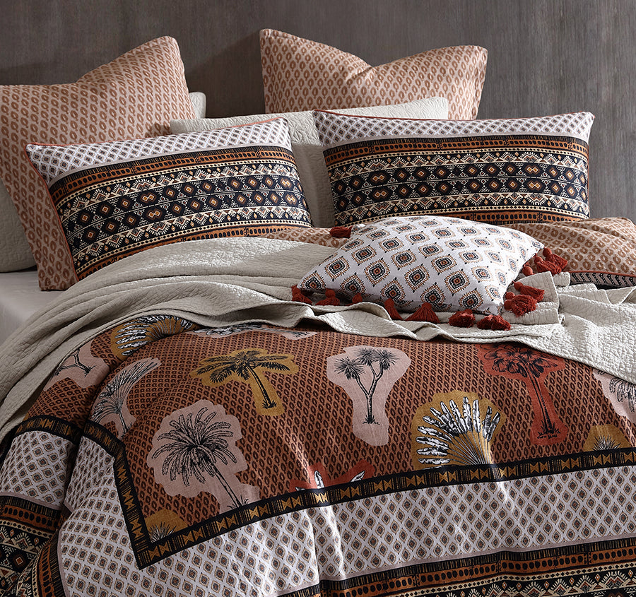 Meekah 45x45cm Filled Cushion – Manchester Warehouse