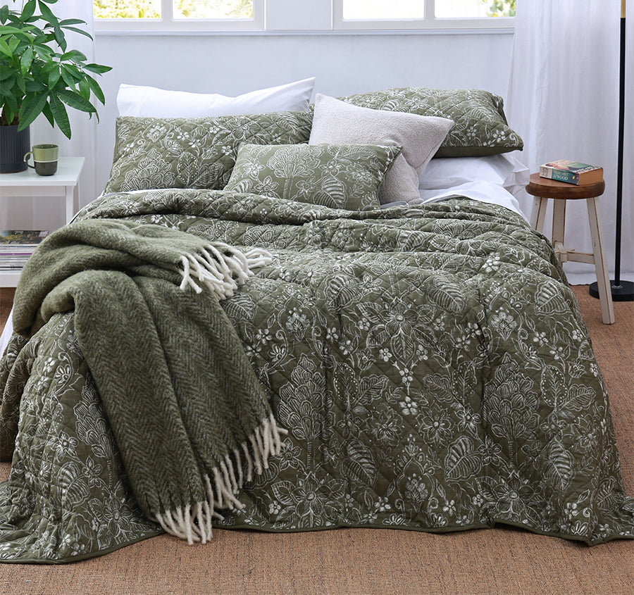 Botanica Bedspread Set Range Poplar – Manchester Warehouse