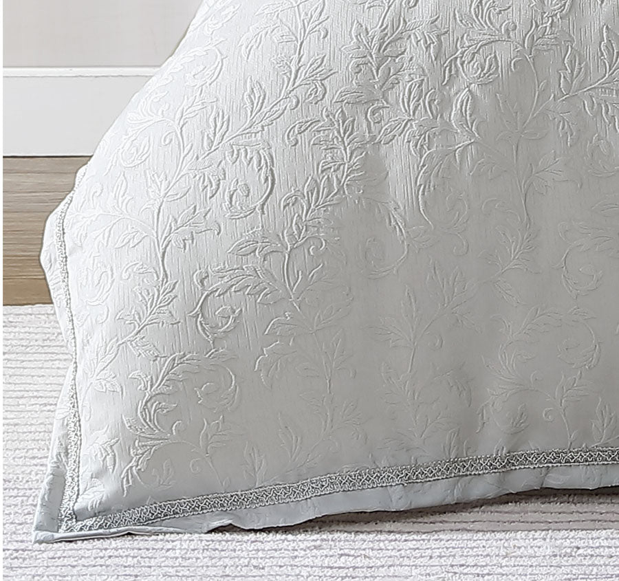 Valentina Quilt Cover Set Range Cloud – Manchester Warehouse