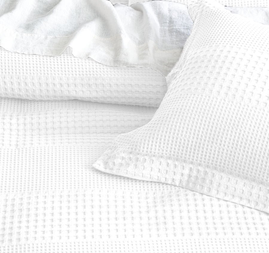 Waffle Elegance Quilt Cover Set Range White – Manchester Warehouse