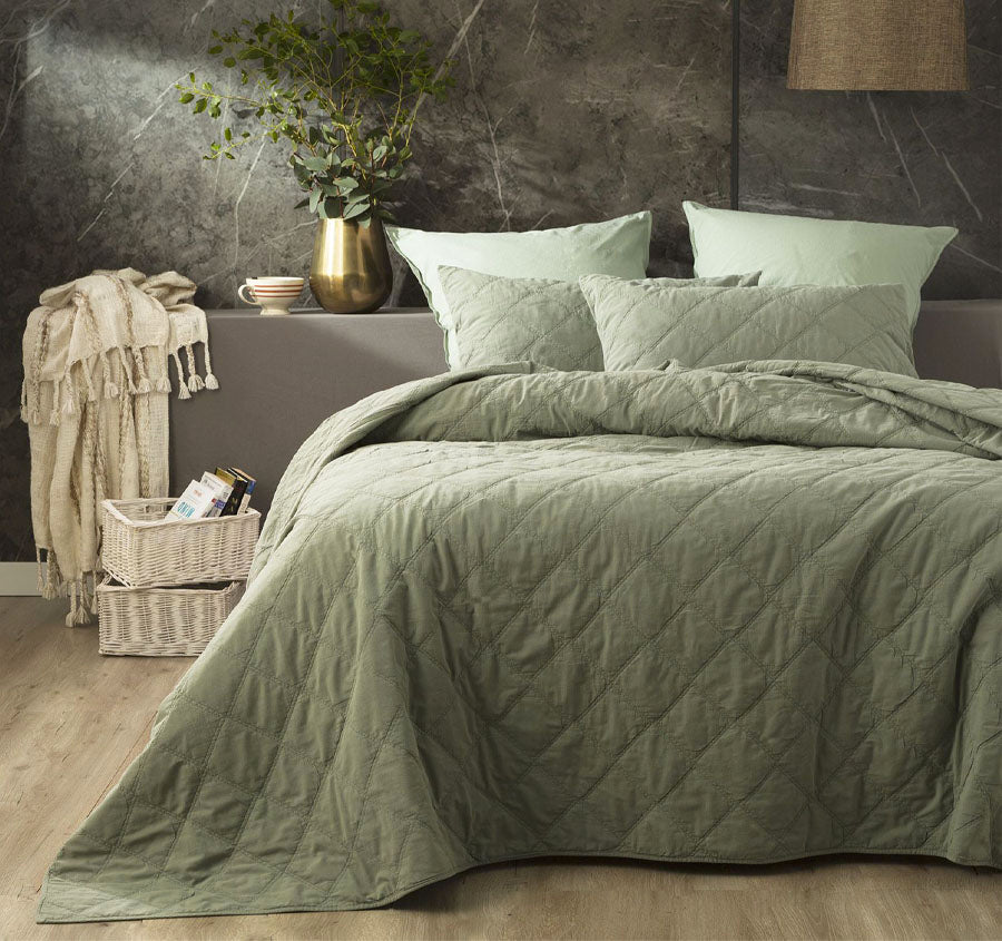 Attwood Coverlet Set Range Fern – Manchester Warehouse