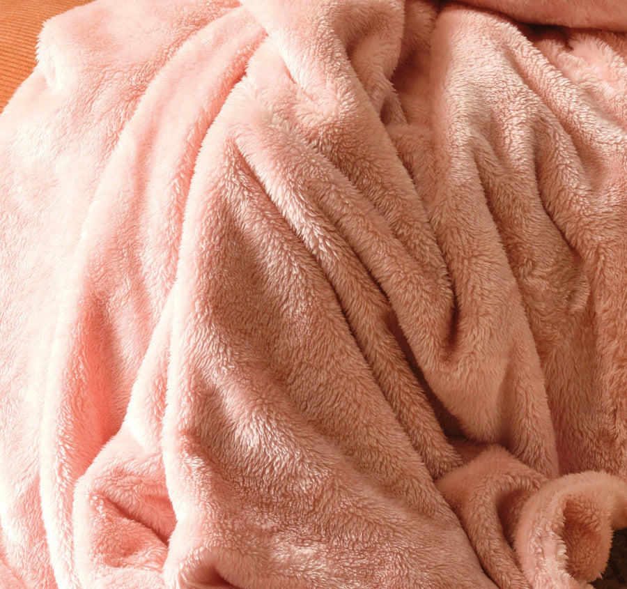Milly 127x152cm Throw Rug Soft Pink – Manchester Warehouse